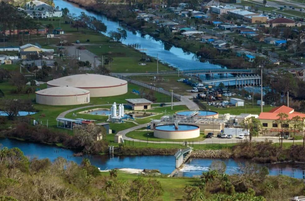 Water Contamination in Florida: Critical Water Services -MAS